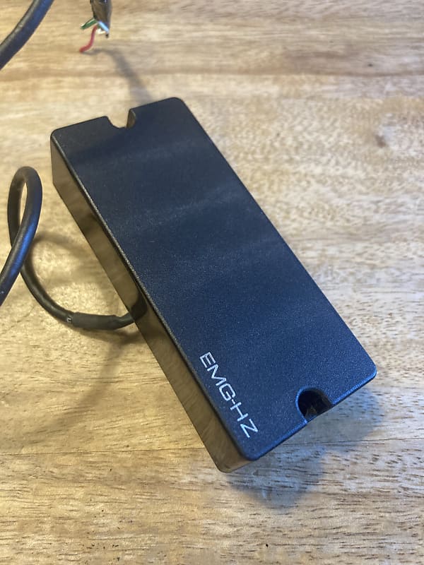EMG 35HZ-B Passive Dual Coil Soapbar Bass Pickup | Reverb France