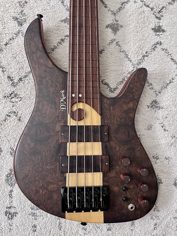 D’Mark Alpha 5 Master Series Fretless Bass | Reverb