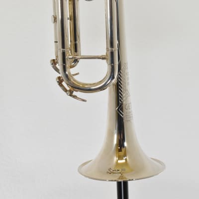 Getzen 900DLXS Eterna Deluxe Trumpet | Reverb