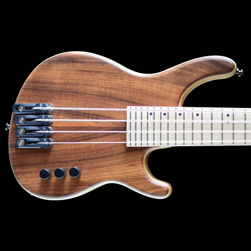 Kala Hawaiian Koa 4-String Fretted California U•BASS® | Reverb UK
