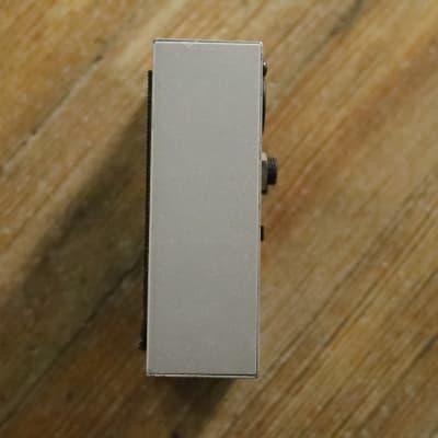 Behringer Ultra-DI D120 Silver | Reverb