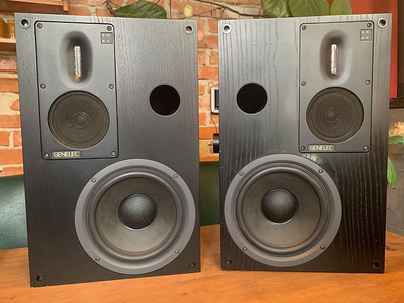 Genelec S30 C - black | Reverb UK