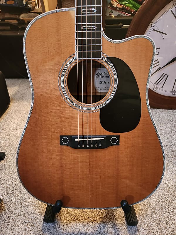 Martin DC Aura 2005 - 2009 - Natural | Reverb