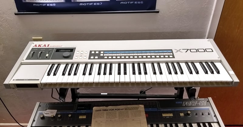 Used Akai X7000 Sampling Keyboard | Reverb