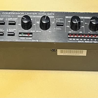Behringer MDX1600 Autocom Pro XL 2-Channel Compressor Limiter | Reverb