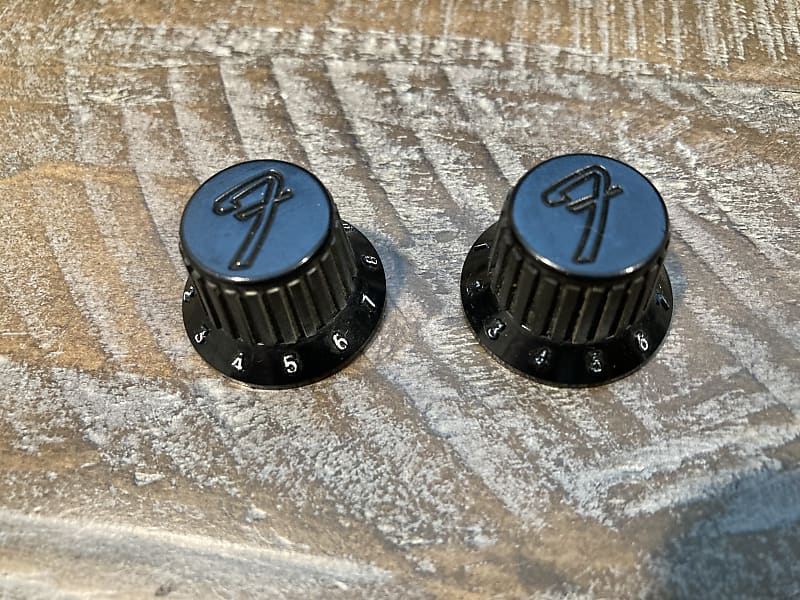 Fender Knobs "F" Logo Embossed Rubber Cap - Vintage 1980's - | Reverb