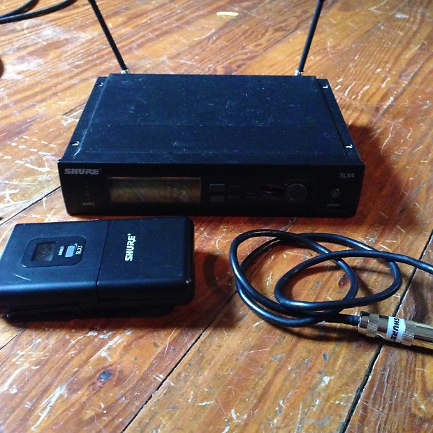 Shure SLX4 Wireless System | Reverb