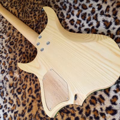 NK Headless Guitar | Reverb Canada