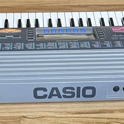 Casio WK-1250 1990's Grey | Reverb