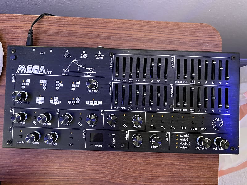 Twisted Electrons Mega FM synthesizer | Reverb