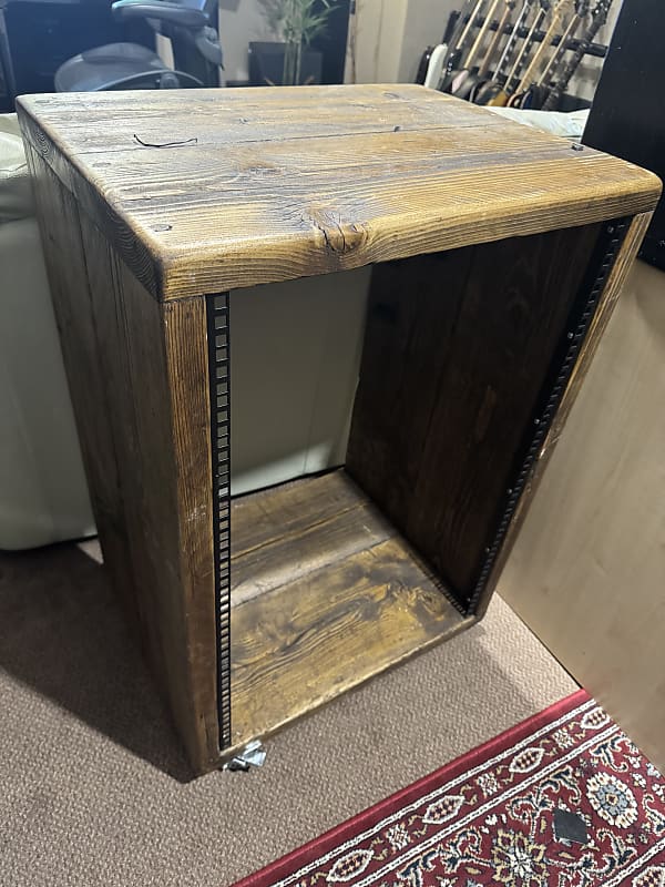 Chunky Furniture Studio Rack Cabinet 16U | Reverb UK