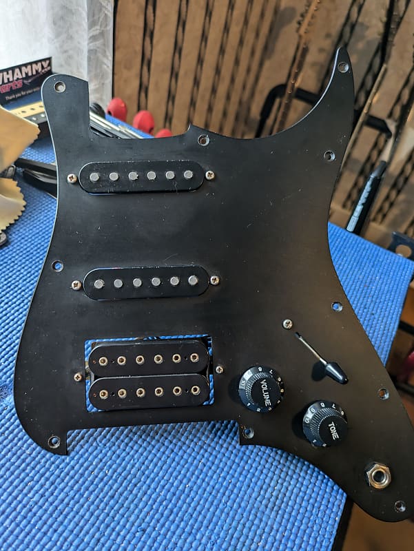 Kramer Focus 3000D Loaded Pickguard 80's - Black | Reverb