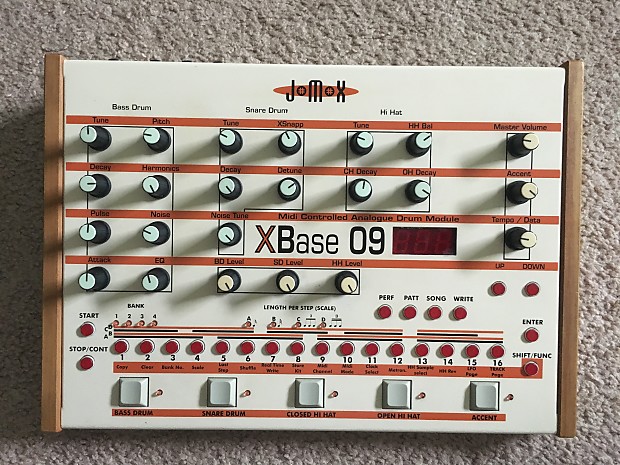 JoMox XBase 09 - 2.09 OS | Reverb UK