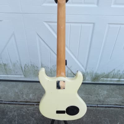 Mosrite the Vintage built in amplifier white | Reverb