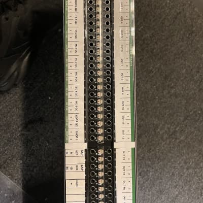 Switchcraft Studio Patch 1625 16-point TT - DB25 Patchbay | Reverb