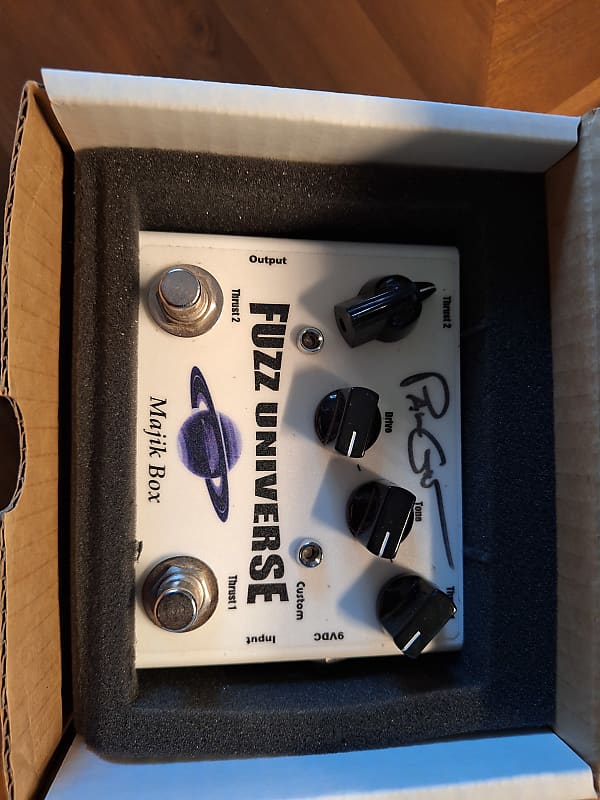 Majik Box FU-2C Autographed Custom Paul Gilbert Fuzz Universe | Reverb