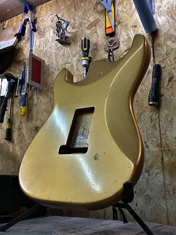 Aged Musikraft Strat Body Aztec Gold over Sunburst Nitro | Reverb