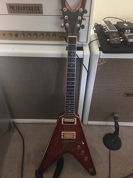 Dean V 1979 Sunburst | Reverb