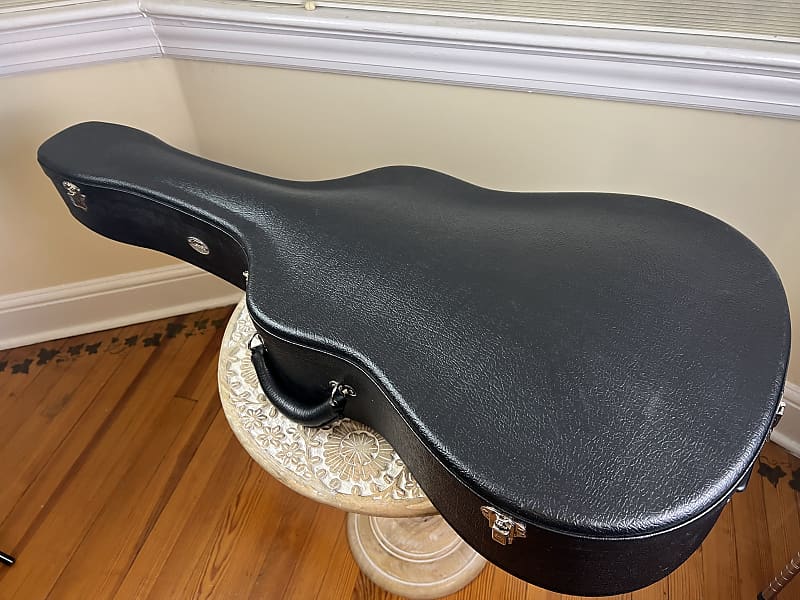 Collings Handmade Traditional Case D Dread Dreadnought Size | Reverb