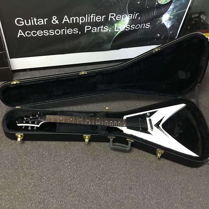 Samick SV10CLW “Sylvia” Flying V 2000s White with Hardshell | Reverb