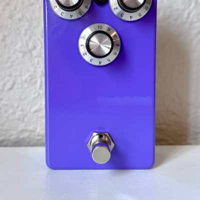 Fuzzz Boxx / Astrotone Fuzz Clone (Analog M. mod) | Reverb