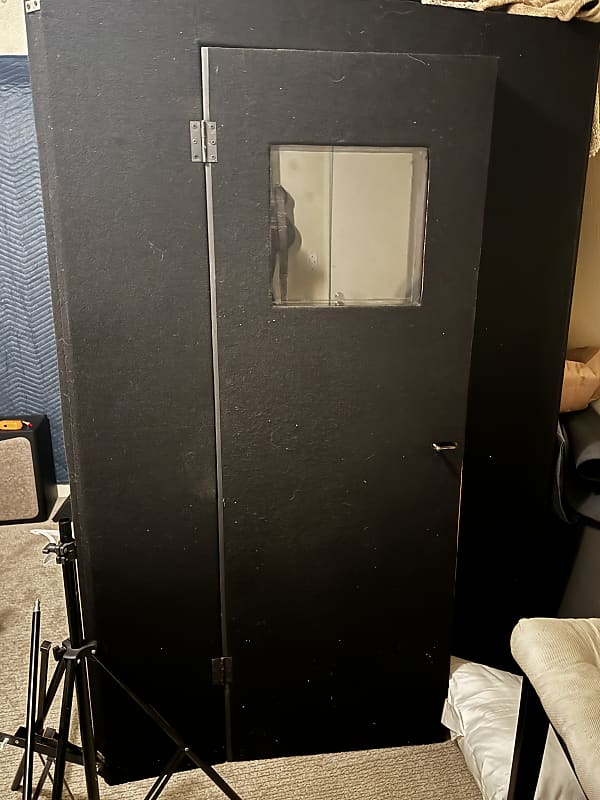 Vocal isolation booth | Reverb