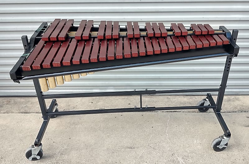 Yamaha YX-330 Acoustalon 3.5 Oct. Xylophone w/ Pyle Field | Reverb