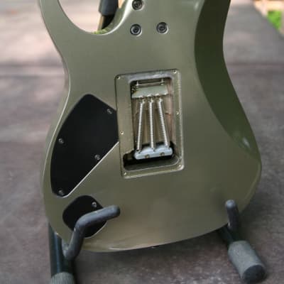 2001 Ibanez RG570 - Gray Nickel | Reverb