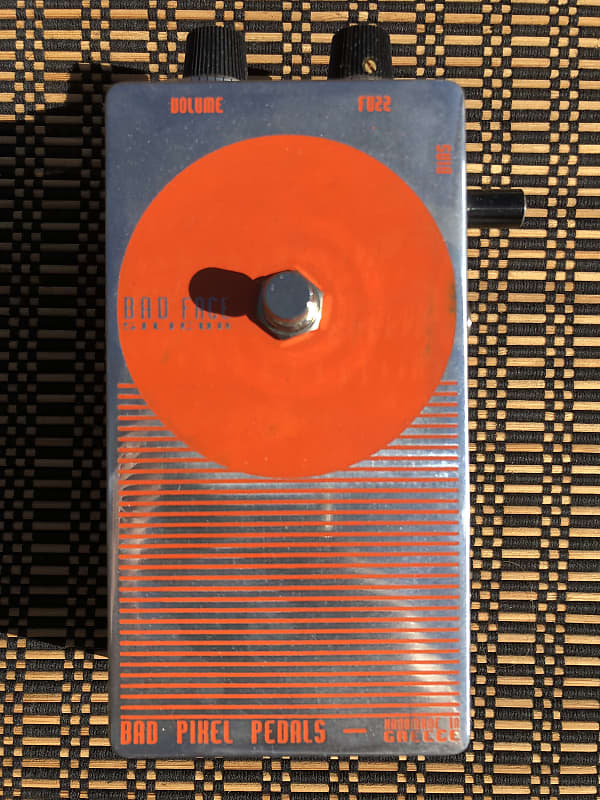 Bad Pixel Bad Face | Reverb