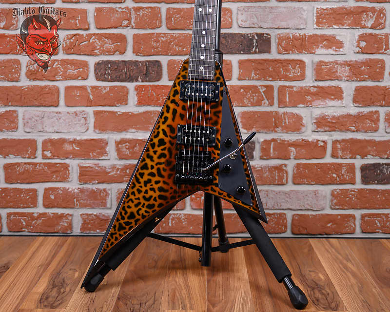 Jackson USA RR1 Student Model Leopard Print 1984 | Reverb Canada