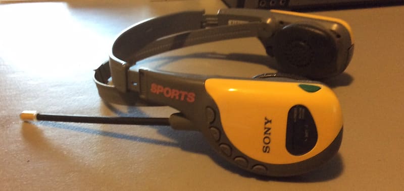 Sony SRF-HM55 Sports Walkman AM/FM Stereo Headphone Radio | Reverb