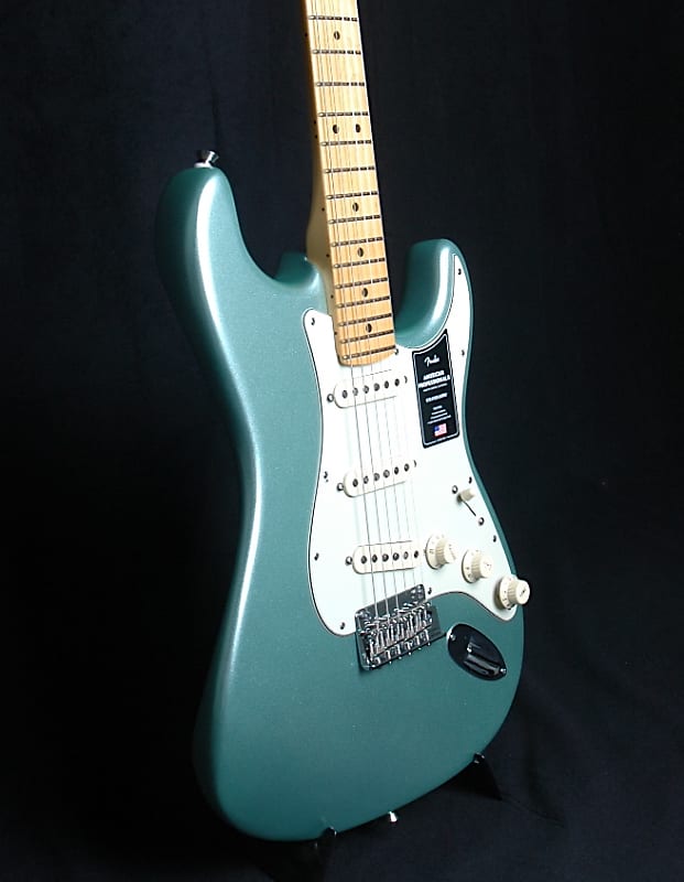 Fender AM Pro II Strat MN MYST SFG | Reverb