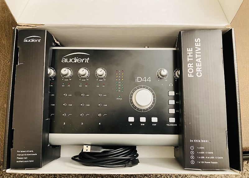 Audient ID44 | Reverb