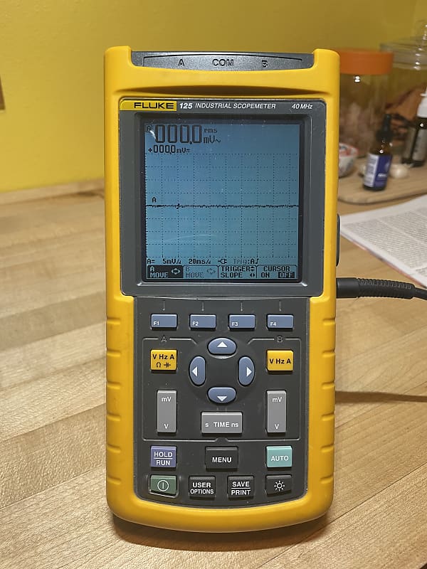 Fluke 125 Industrial Scopemeter oscilloscope/multimeter + | Reverb