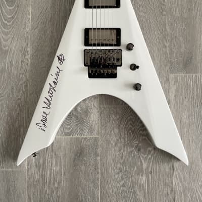 Dave Mustaine staged used Kramer flying V | Reverb