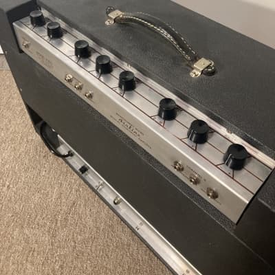 Airline model 9005 1960 - Twin twelve dual 6l6, danelectro | Reverb