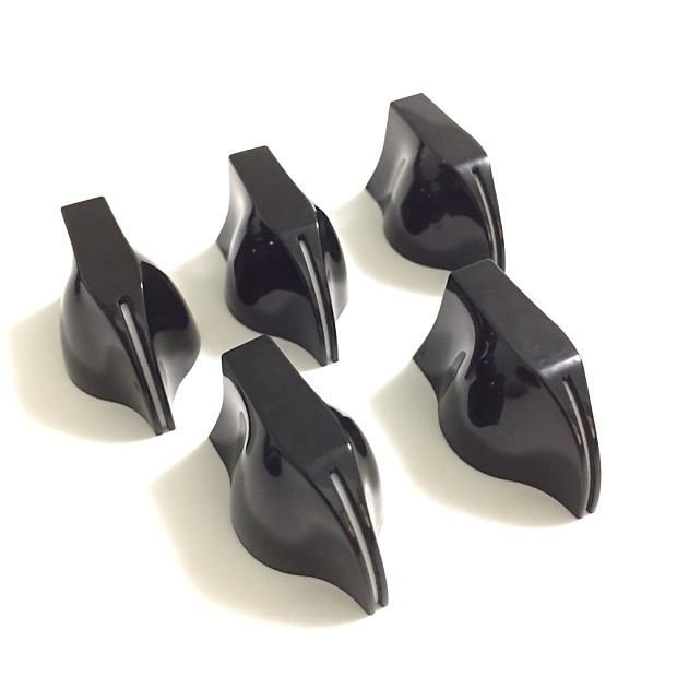 Peavey Push On Chicken Head Knobs Black with White Pointer | Reverb