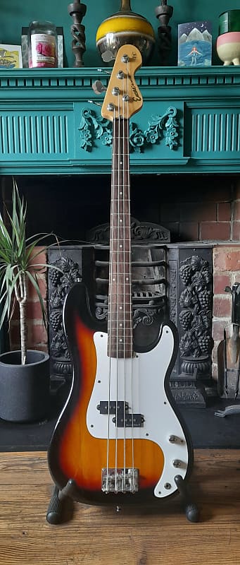Encore E4 Bass Guitar - Sunburst | Reverb