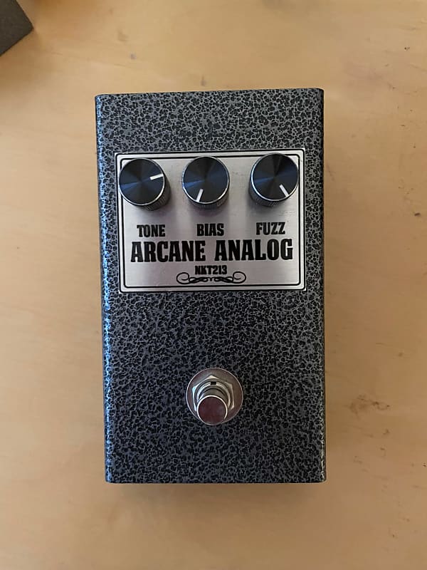 Arcane Analog NKT213 Burns Buzzaround Fuzz - Mint, Limited | Reverb