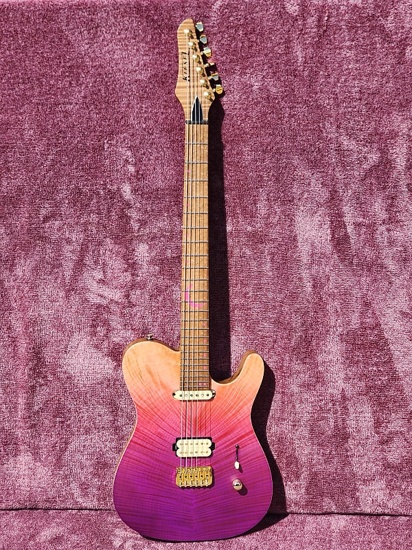 Kiesel Solo Baritone 2021 - Purple to pink to natural | Reverb