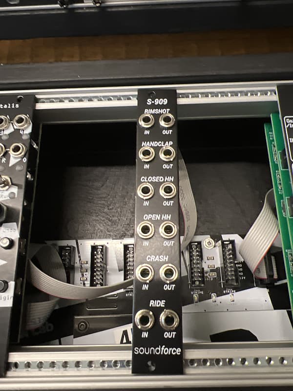 Soundforce S-909 - Black | Reverb