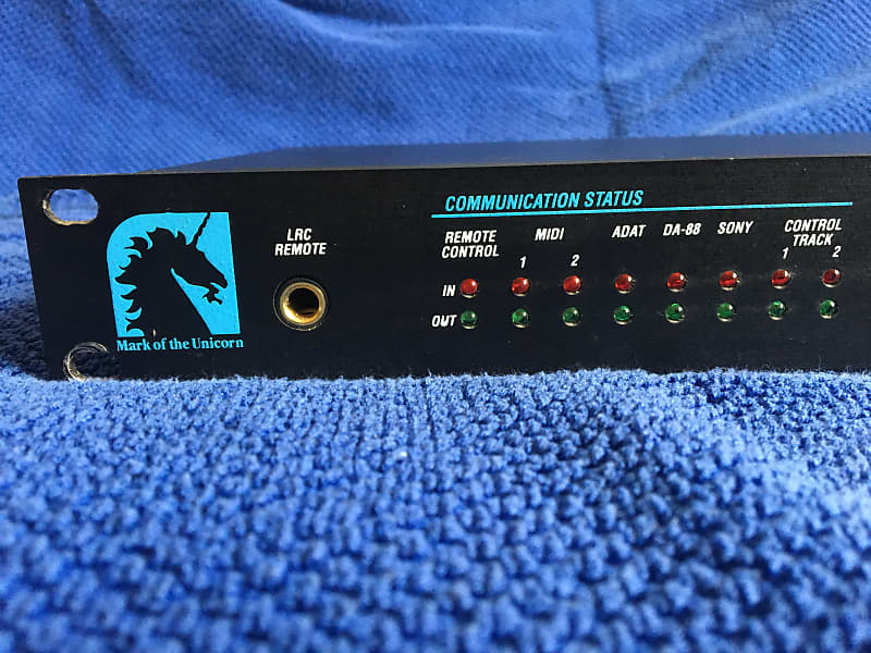 MOTU Digital Timepiece Video/Audio Synchroniser with 2 PW-88S | Reverb