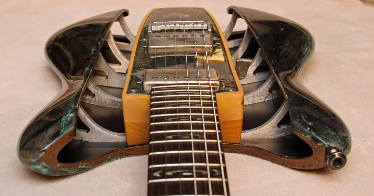 20 Guitars with Totally Unprecedented Body Shapes | Reverb News