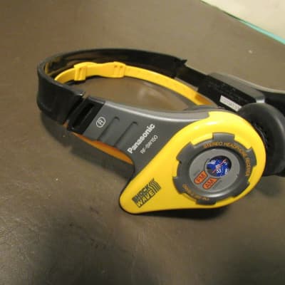 Panasonic Shockwave RF-SW150 AM/FM Radio Stereo Headphones | Reverb