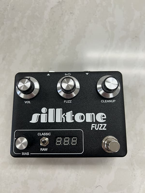 Silktone Fuzz New - Black | Reverb