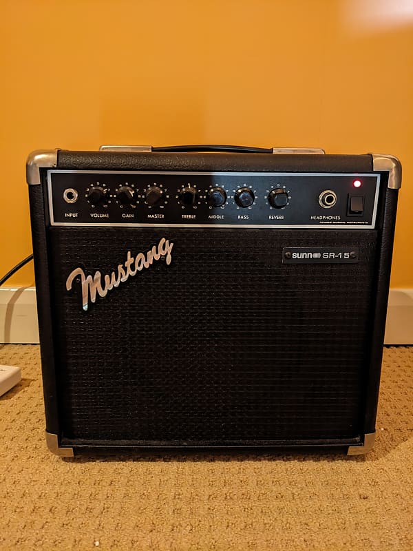 Sunn SR-15 Mustang Combo Guitar Amplifier | Reverb