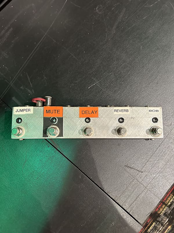 Used 5 Channel bypass looper | Reverb
