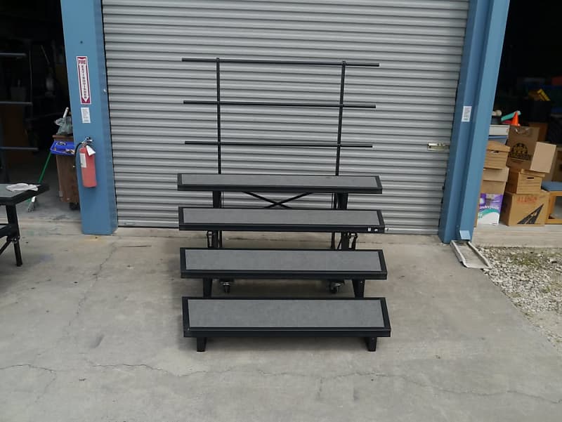 WENGER SIGNATURE 4 STEP CHOIR CHORAL STAGE RISER w/ BACKRAIL | Reverb