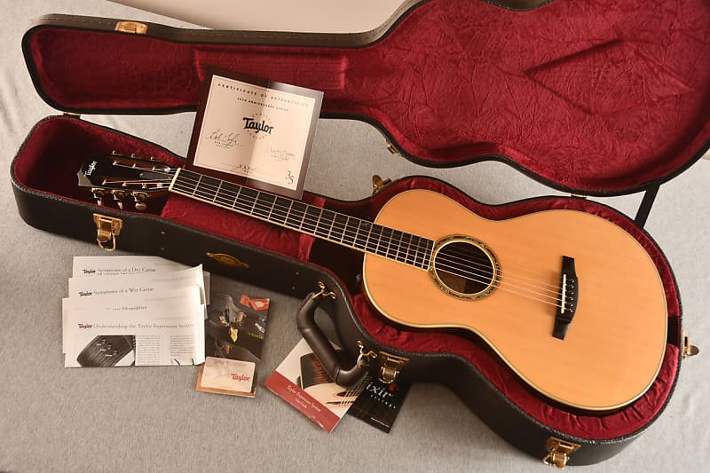 2009 Taylor XXXV-P 35th Anniversary Parlor Guitar | Reverb