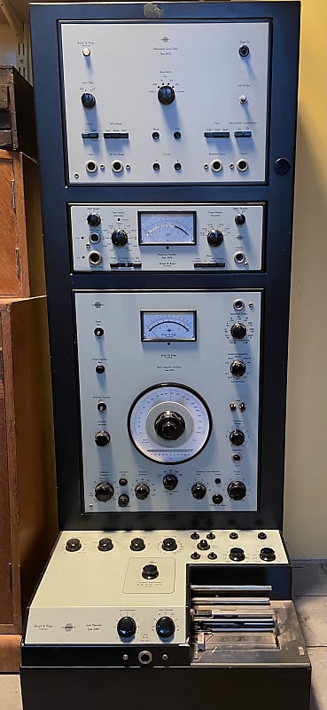Bruel & Kjoer / B&K Audio test set 1967 - 70’s - Grey & | Reverb UK